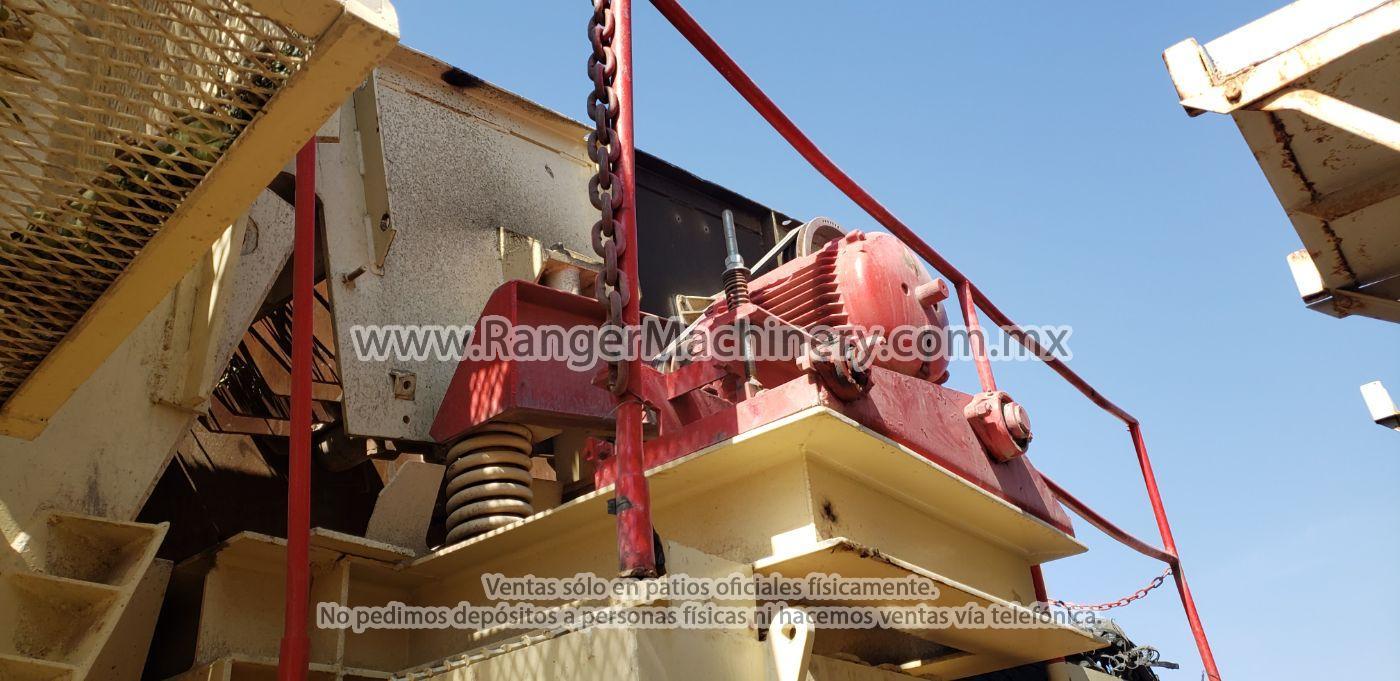 Quebradoras: 30 IN X 42 IN