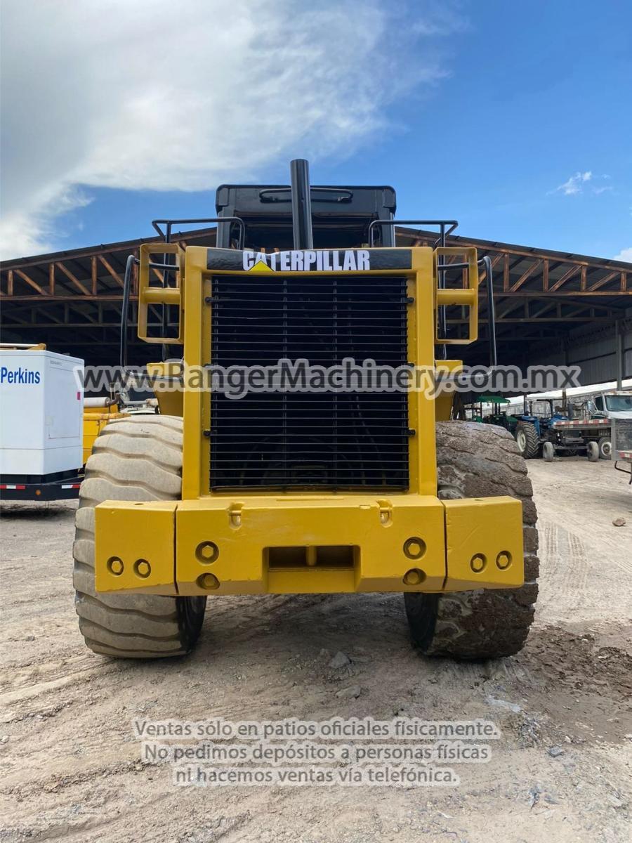 Payloaders (Cargador Frontal): 966 E